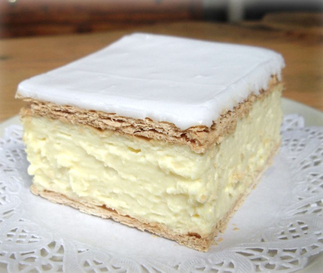 Six reasons to eat that vanilla slice – Ellen Gregory